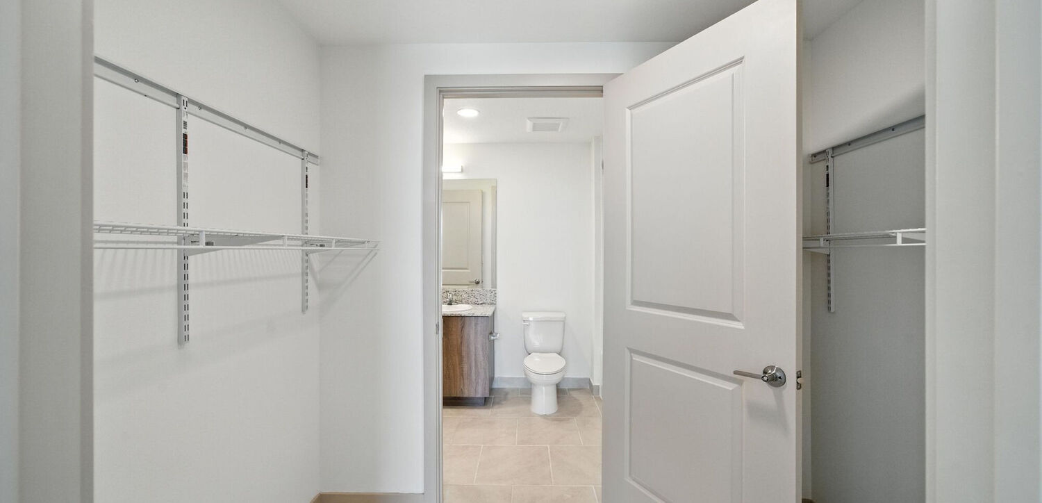 Northside Transit Village Photo Gallery | Miami, FL Apartment Pictures