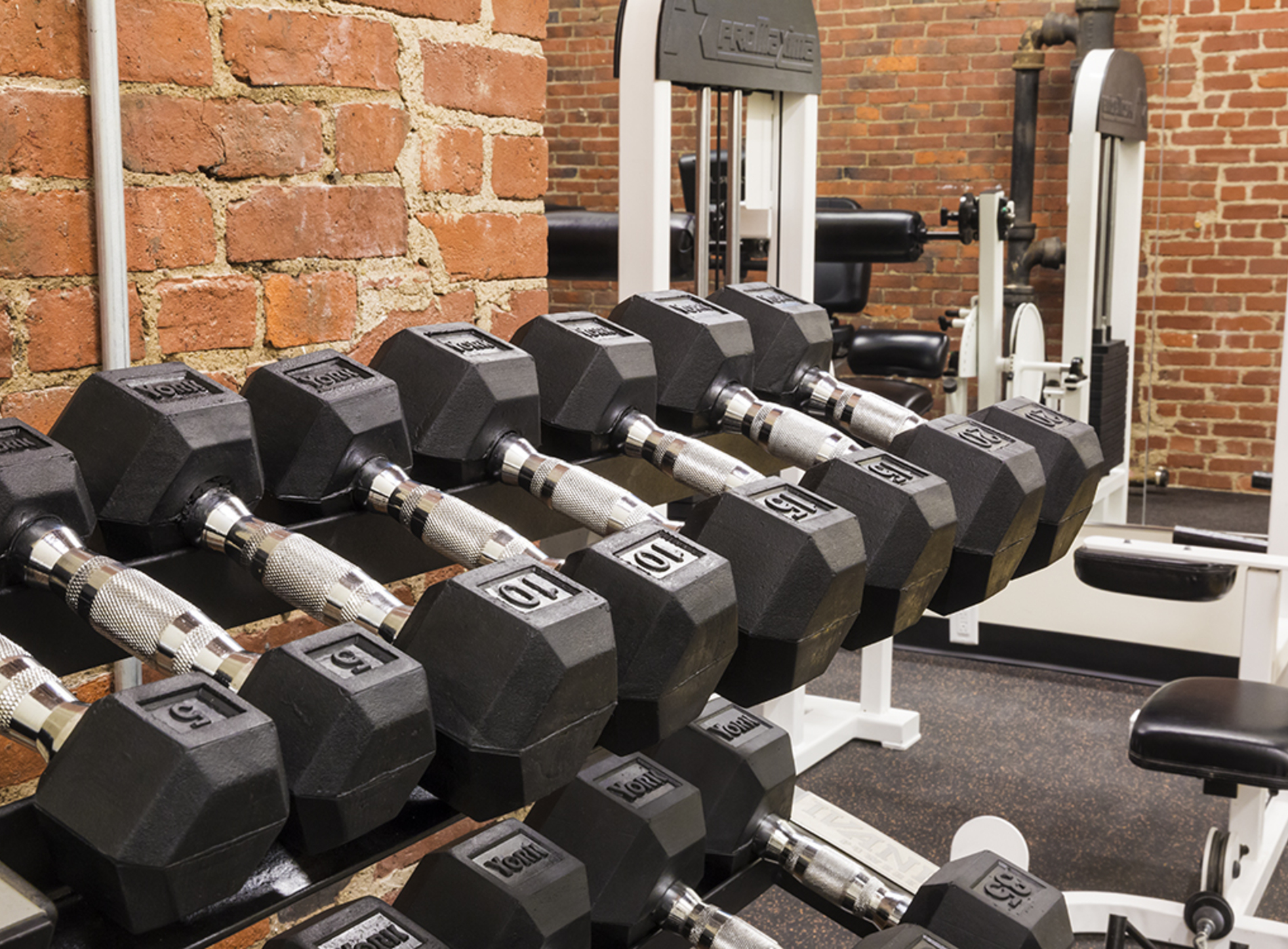 Apartment Rental Amenities in Pittsburgh, PA | Aria Cultural District ...