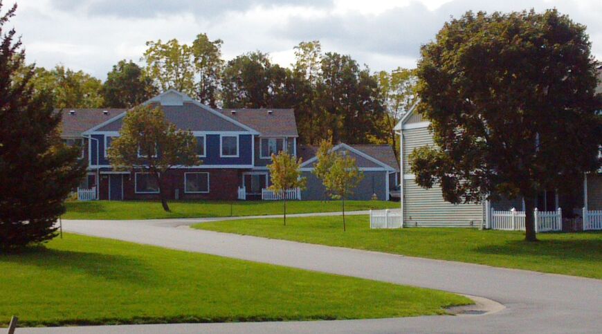 Henrietta, NY Neighborhood | Stonewood Village Henrietta, NY Neighborhood