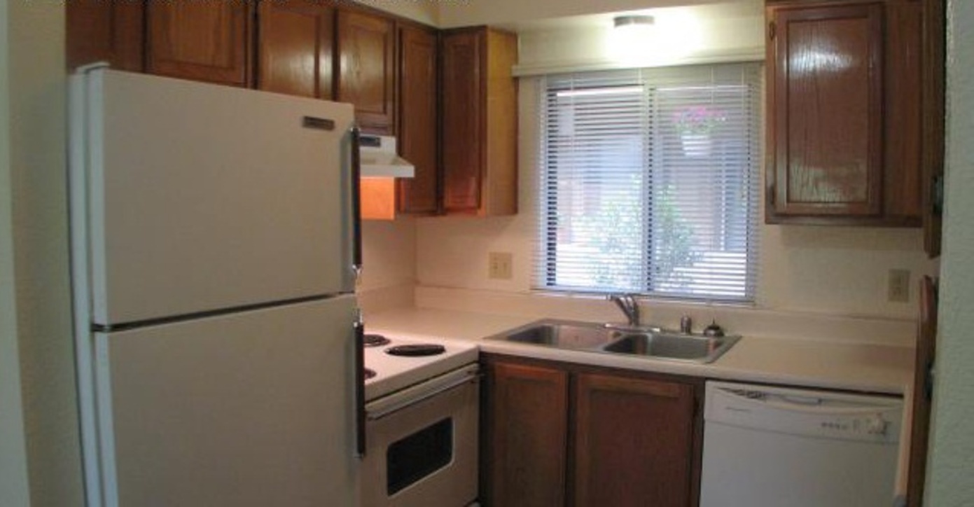Apartment Rental Amenities in Albuquerque, NM | The Beach Amenities