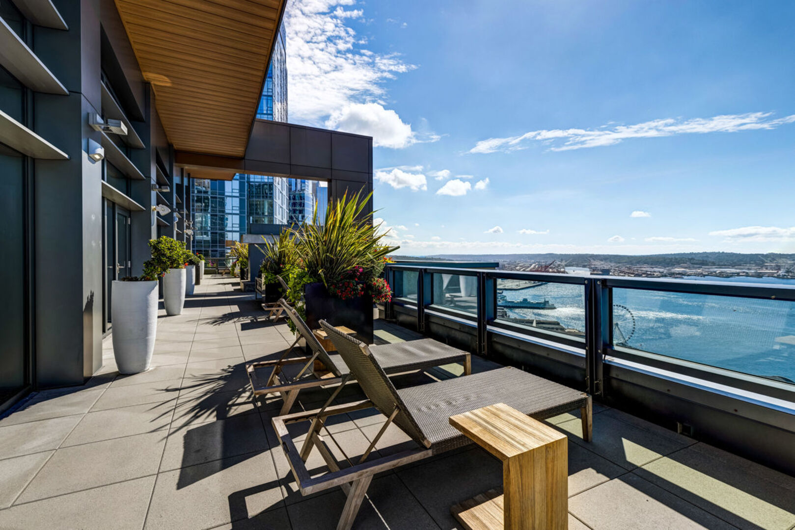 Apartments for Rent in Seattle, WA | Viktoria - Home
