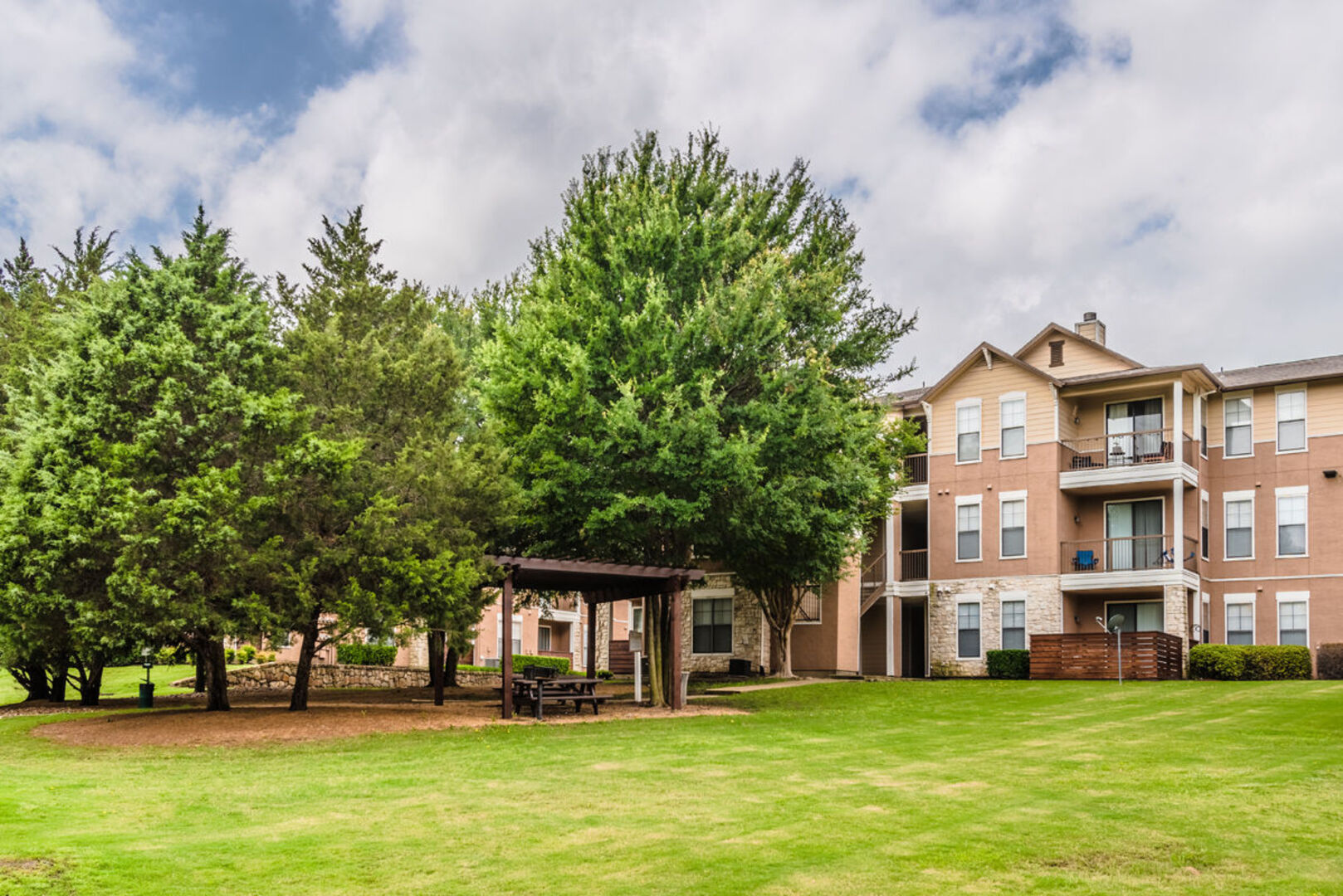 Apartments for Rent in Mesquite, TX | Mission Ranch - Home