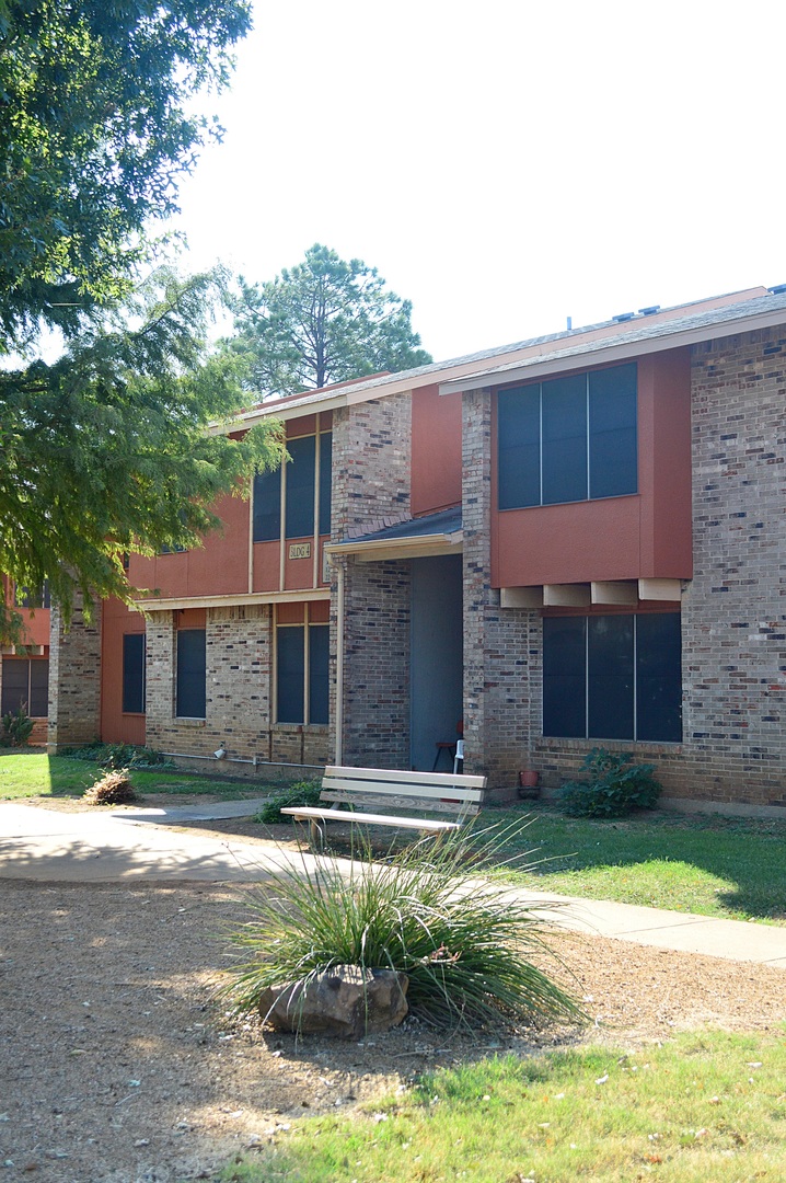 Apartments for Rent in Euless, TX | Villa Bella - Home