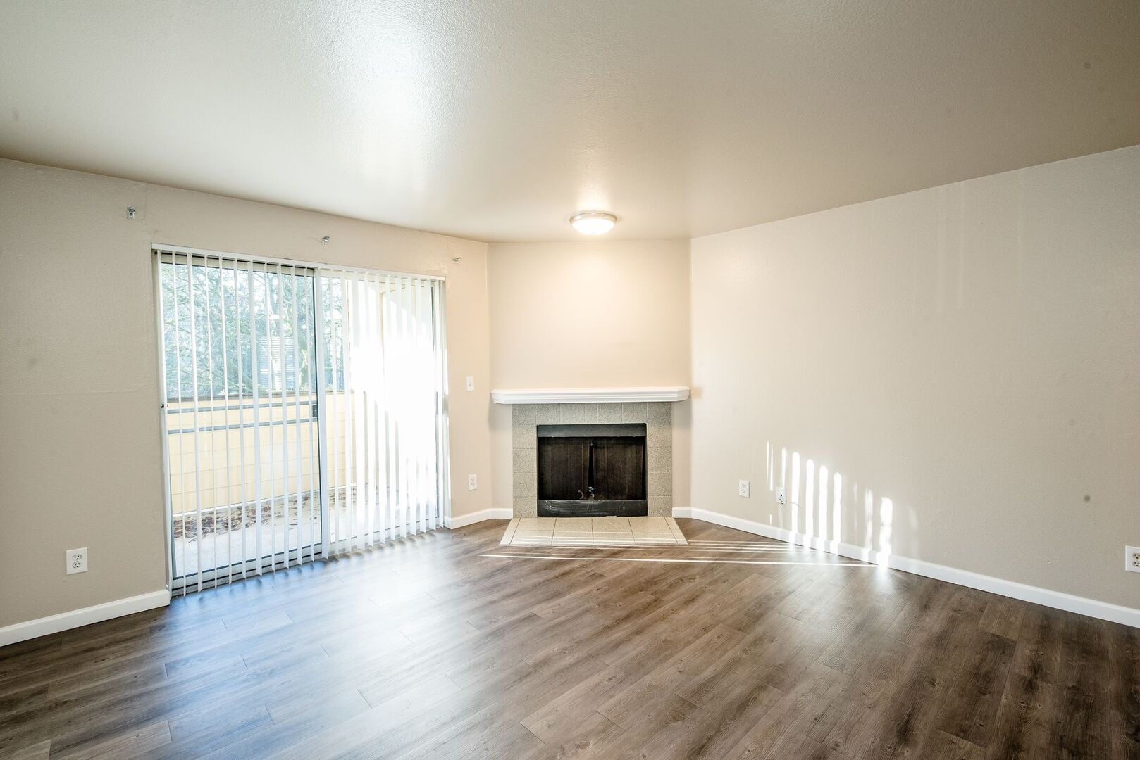 Federal Way Apartments | Crosspointe | 1, 2 and 3-Bedroom Homes