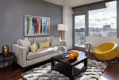 Old Town Chicago Apartments | 1225 Old Town