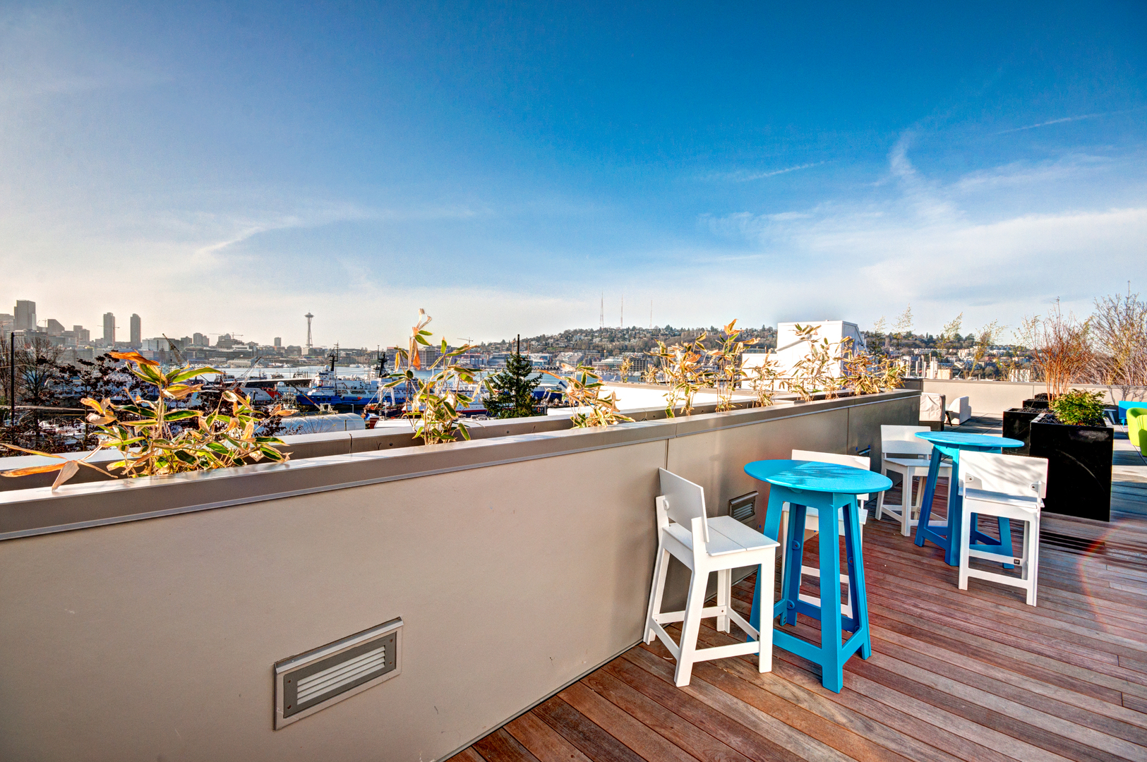 Eastlake Seattle, WA Apartments | East Howe Steps
