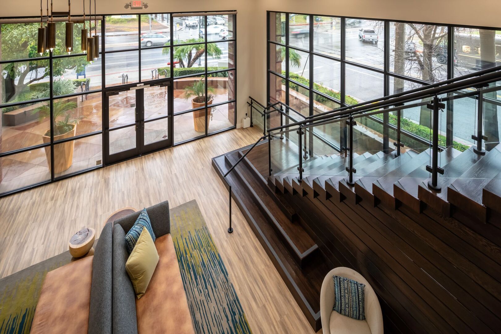 Warner Center Apartments Woodland Hills | The Pointe at Warner Center