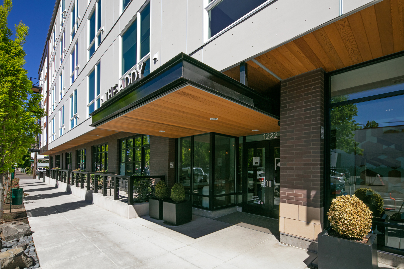 Northwest Portland Apartments | Photo Gallery of The Addy