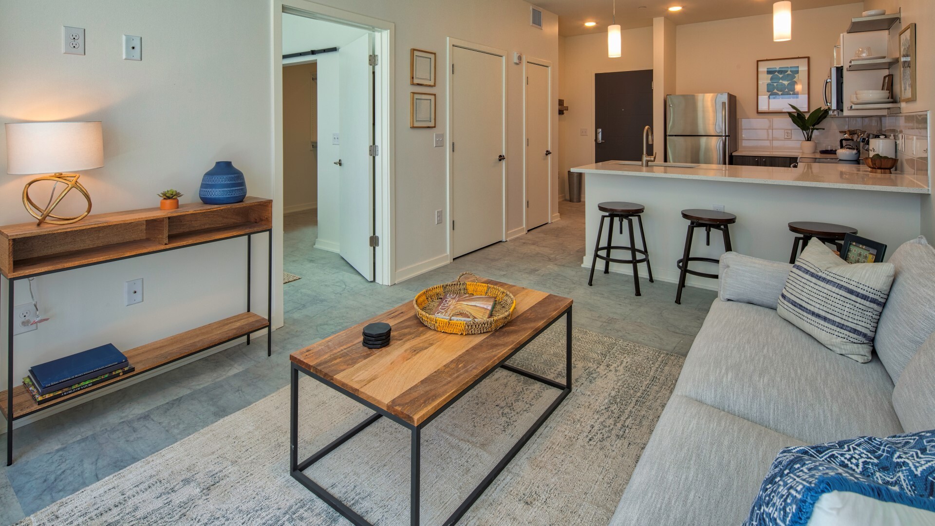 Premier Apartments - Home