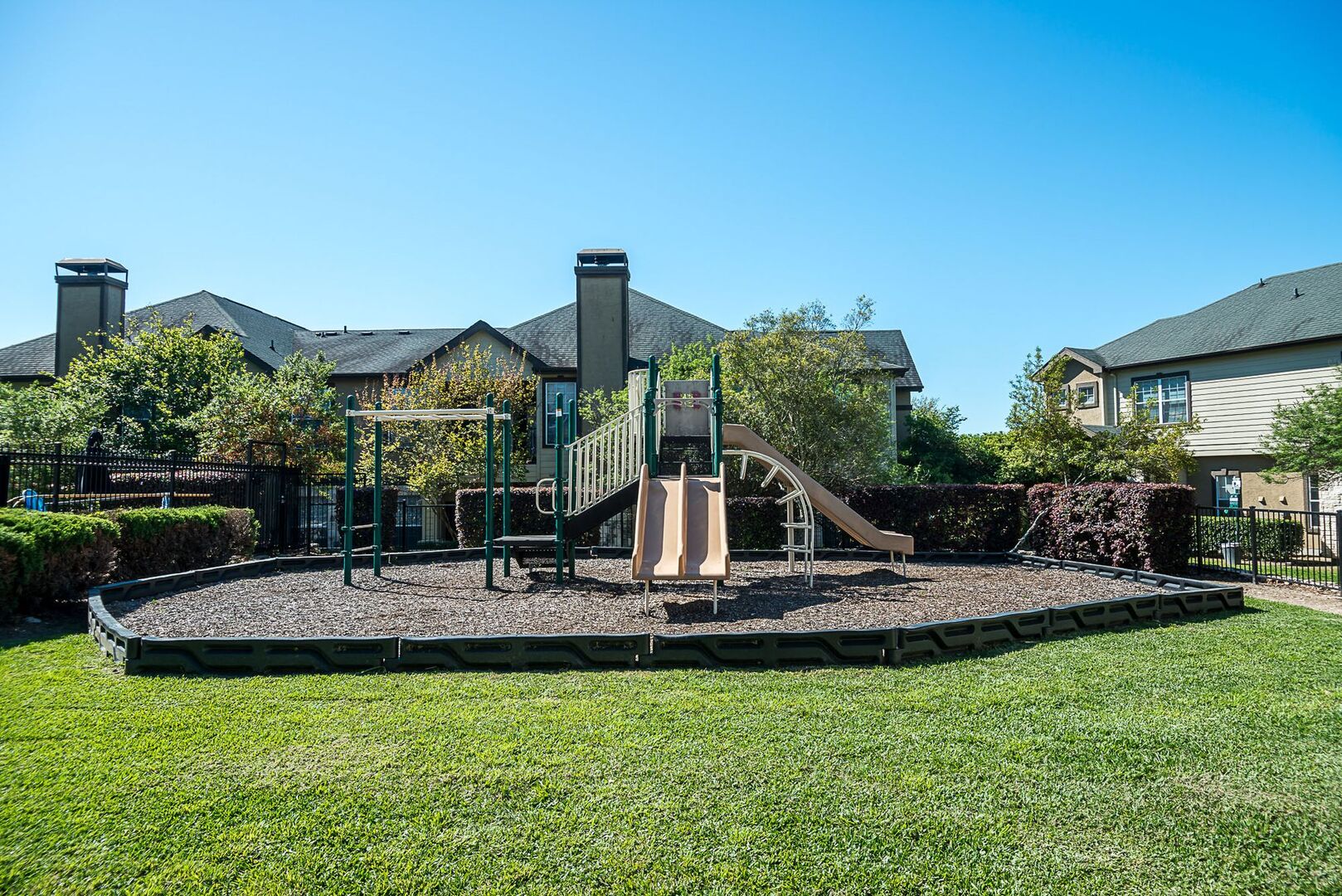 Apartments for Rent in Austin, TX | IRON ROCK RANCH - Home