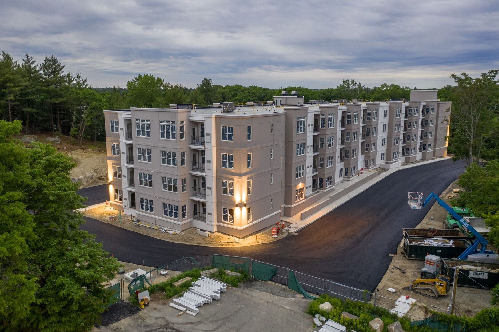 Lynnfield, MA Apartments | Michael's Landing