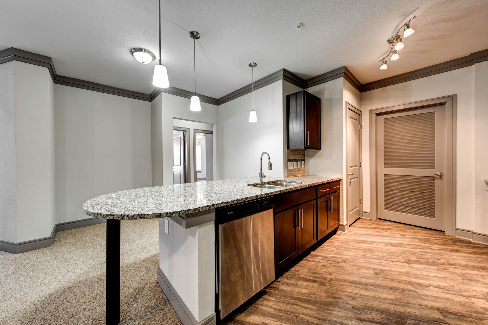 Photos of The Manor at Weston Morrisville Apartments for Rent