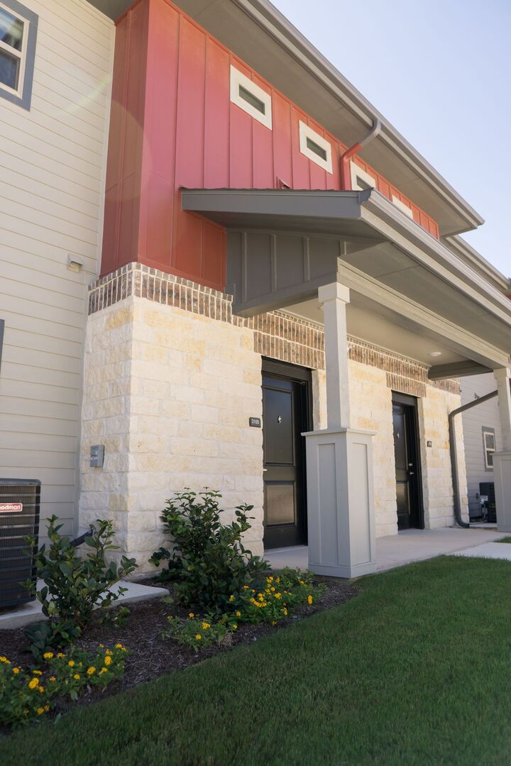 Leon Valley, TX Apartments | Timberhill Commons