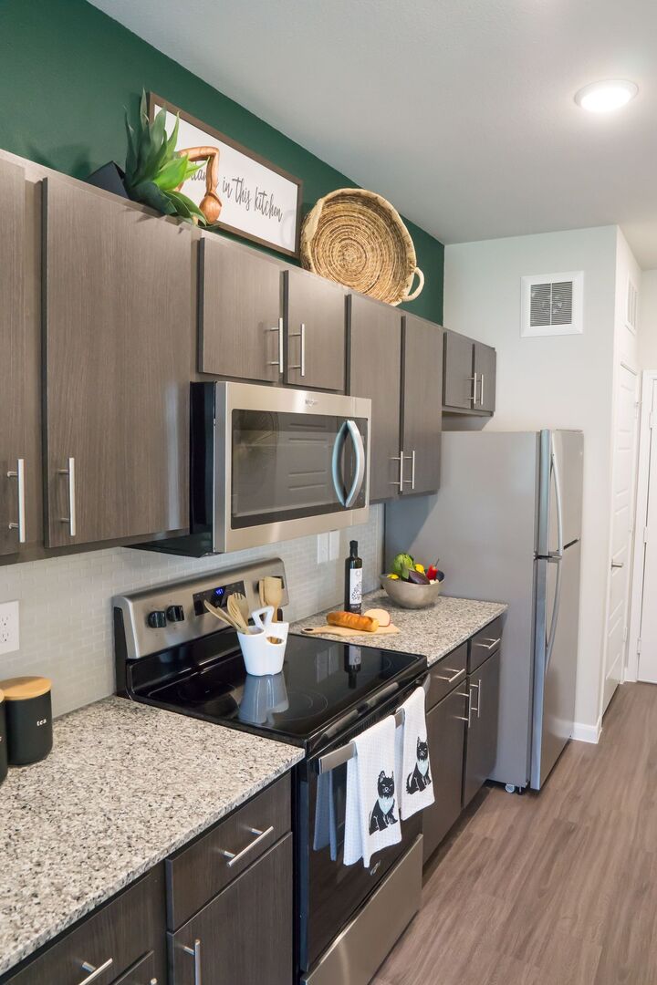 Leon Valley, TX Apartments | Timberhill Commons