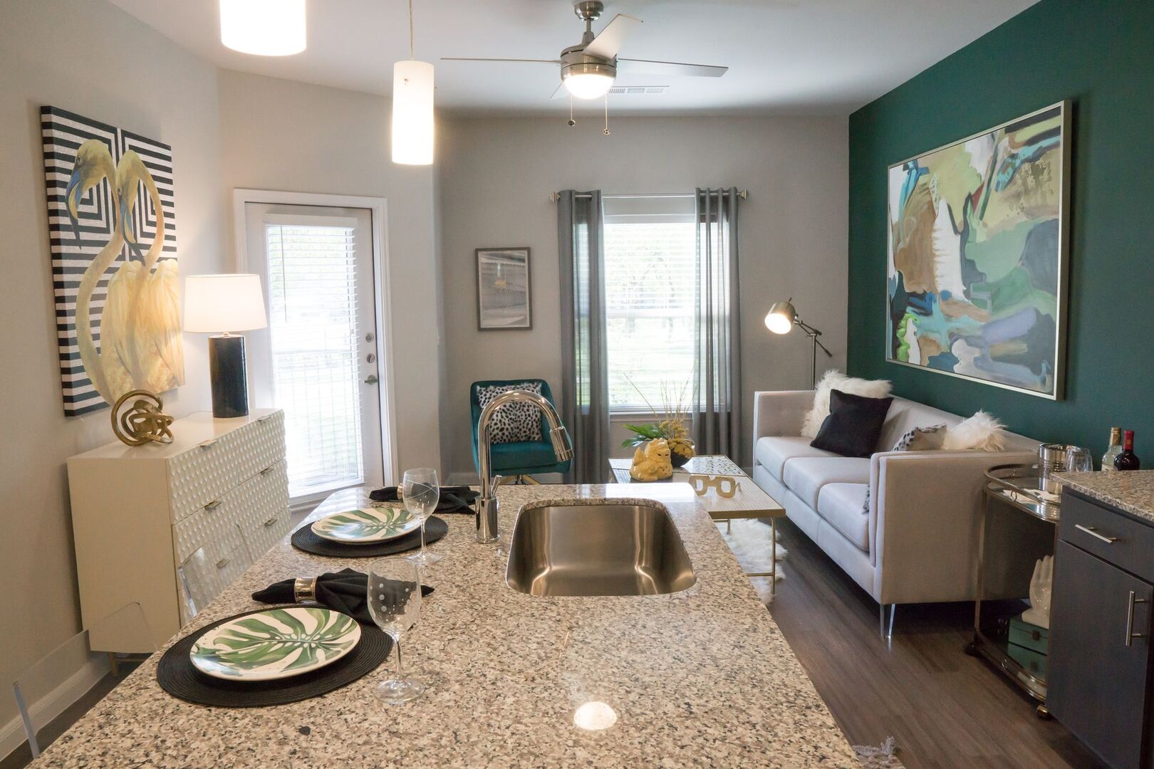 Leon Valley, TX Apartments | Timberhill Commons