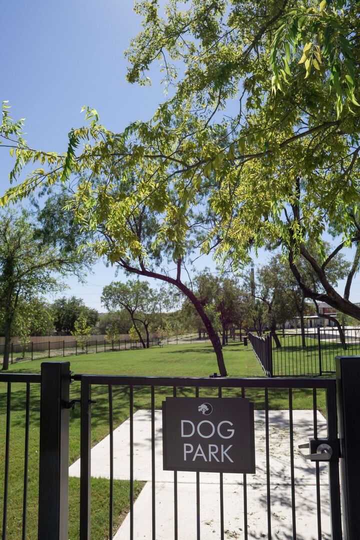 Leon Valley, TX Apartments | Timberhill Commons