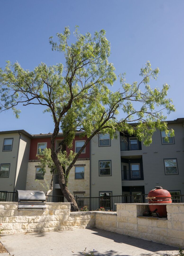 Leon Valley, TX Apartments | Timberhill Commons