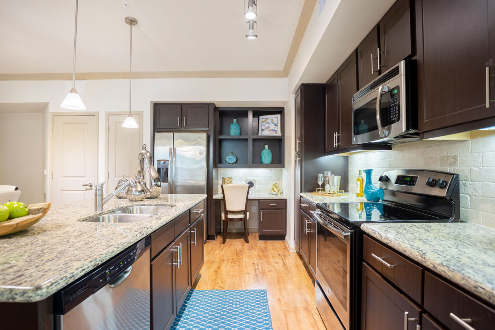 Apartments for Rent in Houston, TX | Valencia Place Apartments - Home