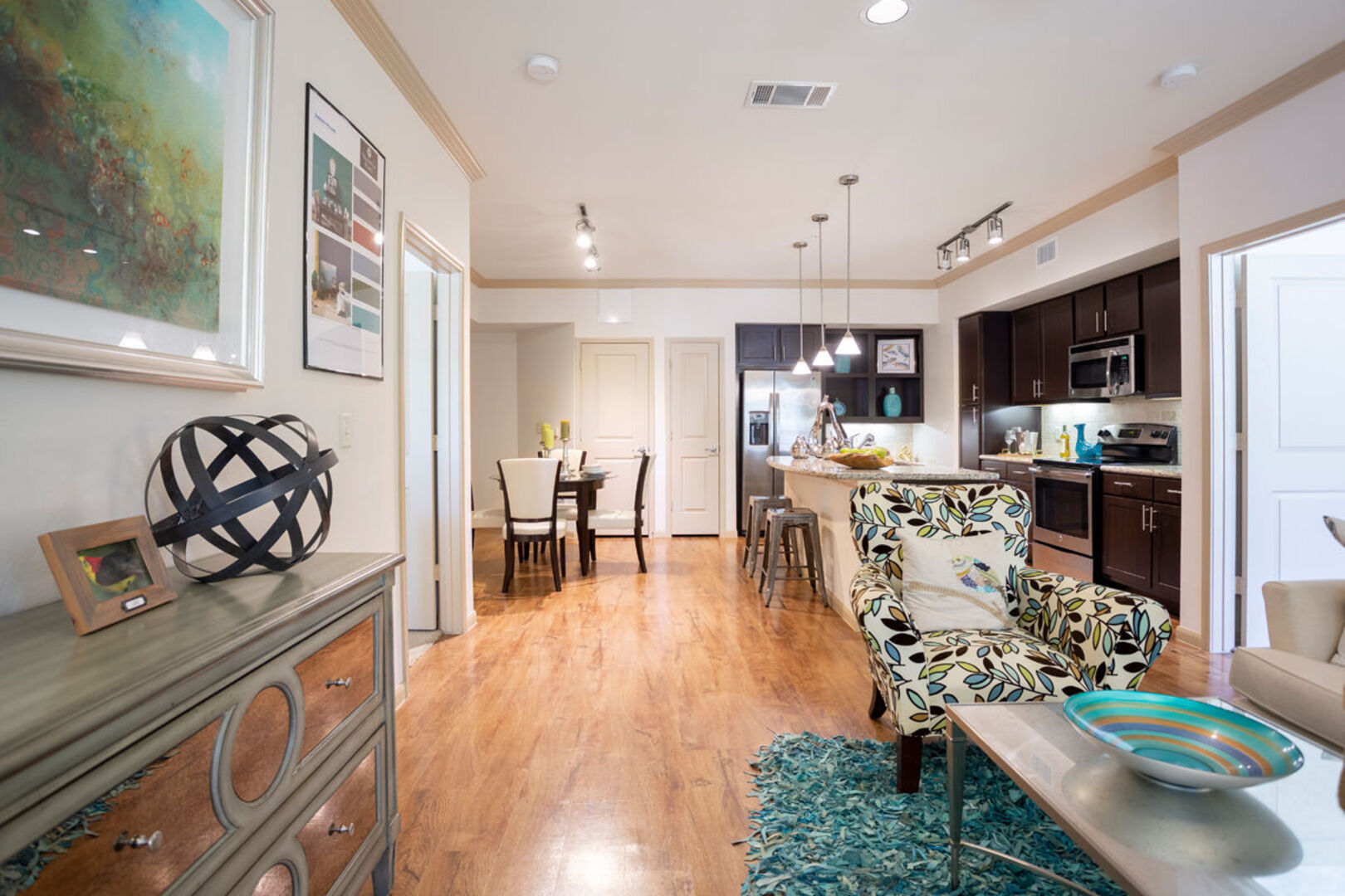 Apartments for Rent in Houston, TX | Valencia Place Apartments - Home