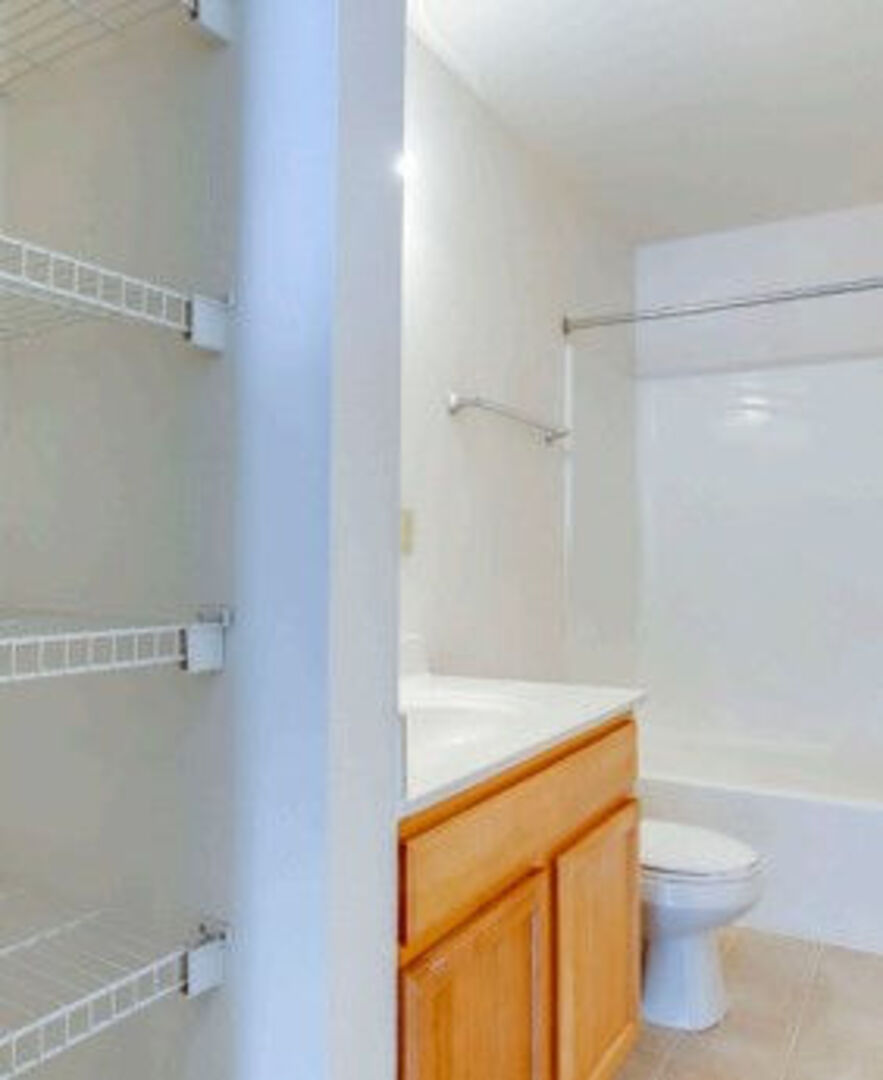 Apartments for Rent in Anderson, IN | Hoosier Woods Apartments - Home